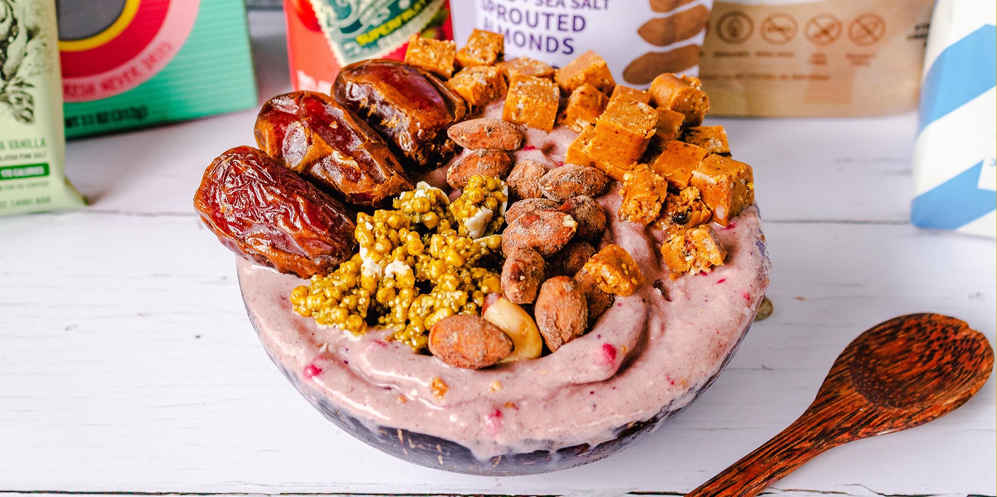 Coco Berry Smoothie Bowl - AMAYU